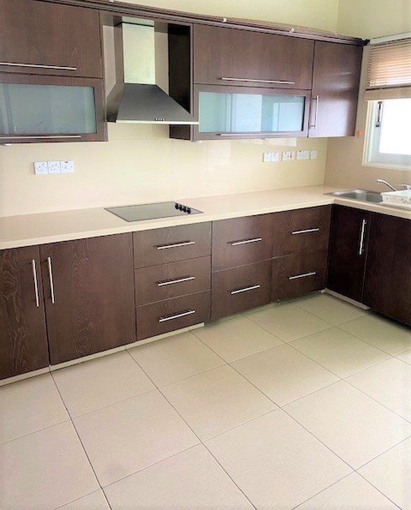 For Rent: Penthouse, Pallouriotissa, Nicosia, Cyprus FC-37188